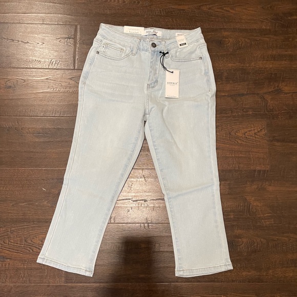 Judy Blue | Jeans | Judy Blue Capris | Poshmark